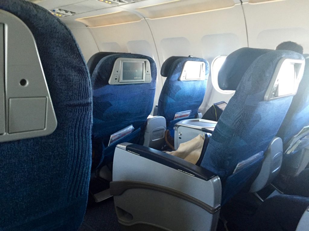 How to book Air Canada flights using frequent flyer points - Point Hacks