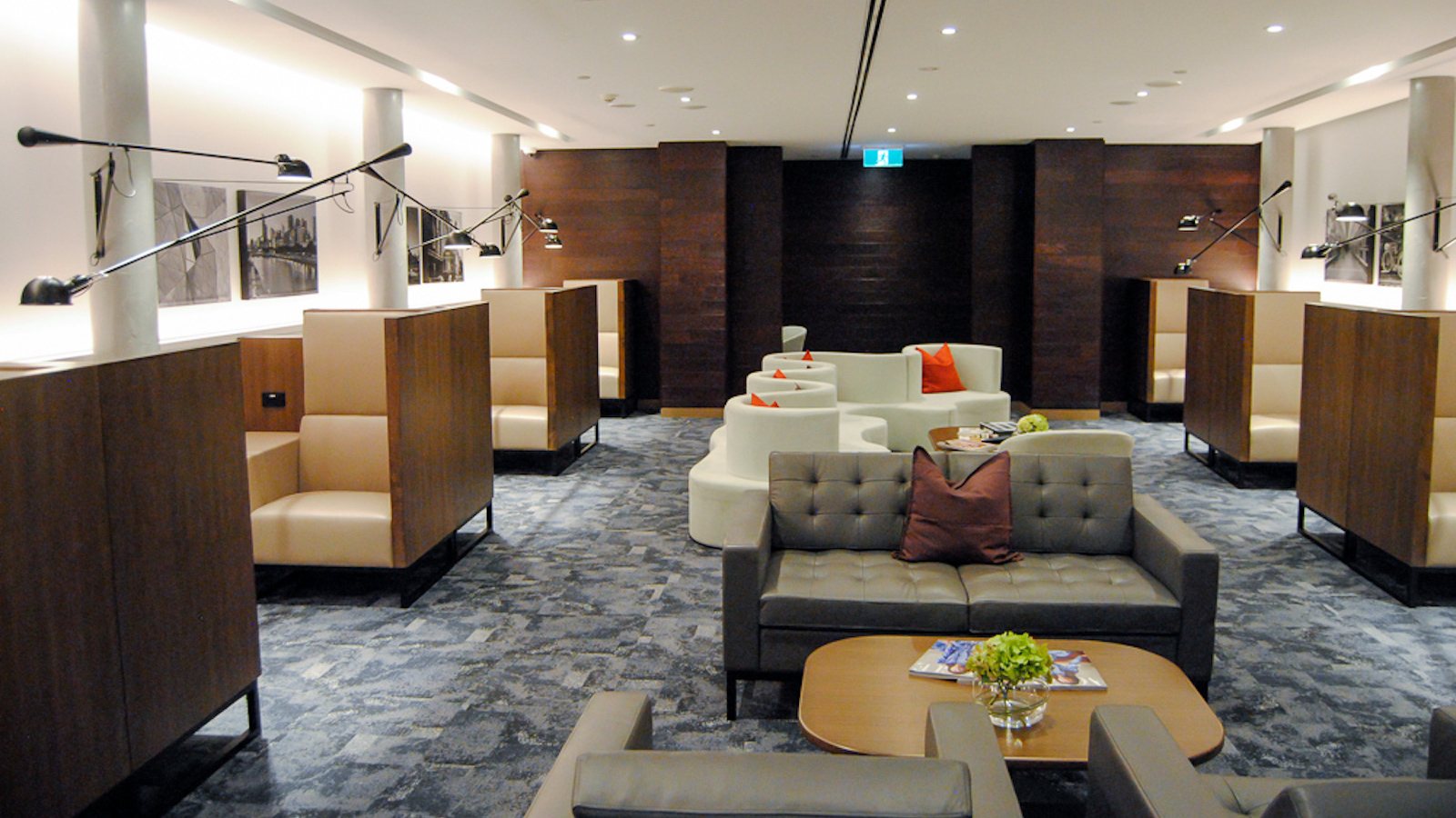 The Ultimate Guide to American Express Lounges - Point Hacks