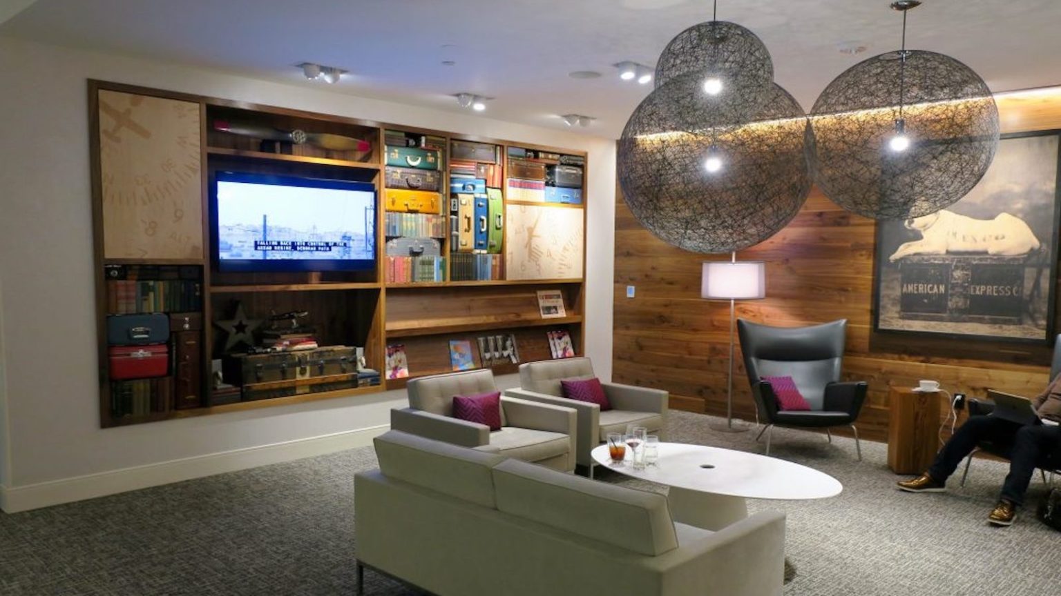 The Ultimate Guide to American Express Lounges - Point Hacks