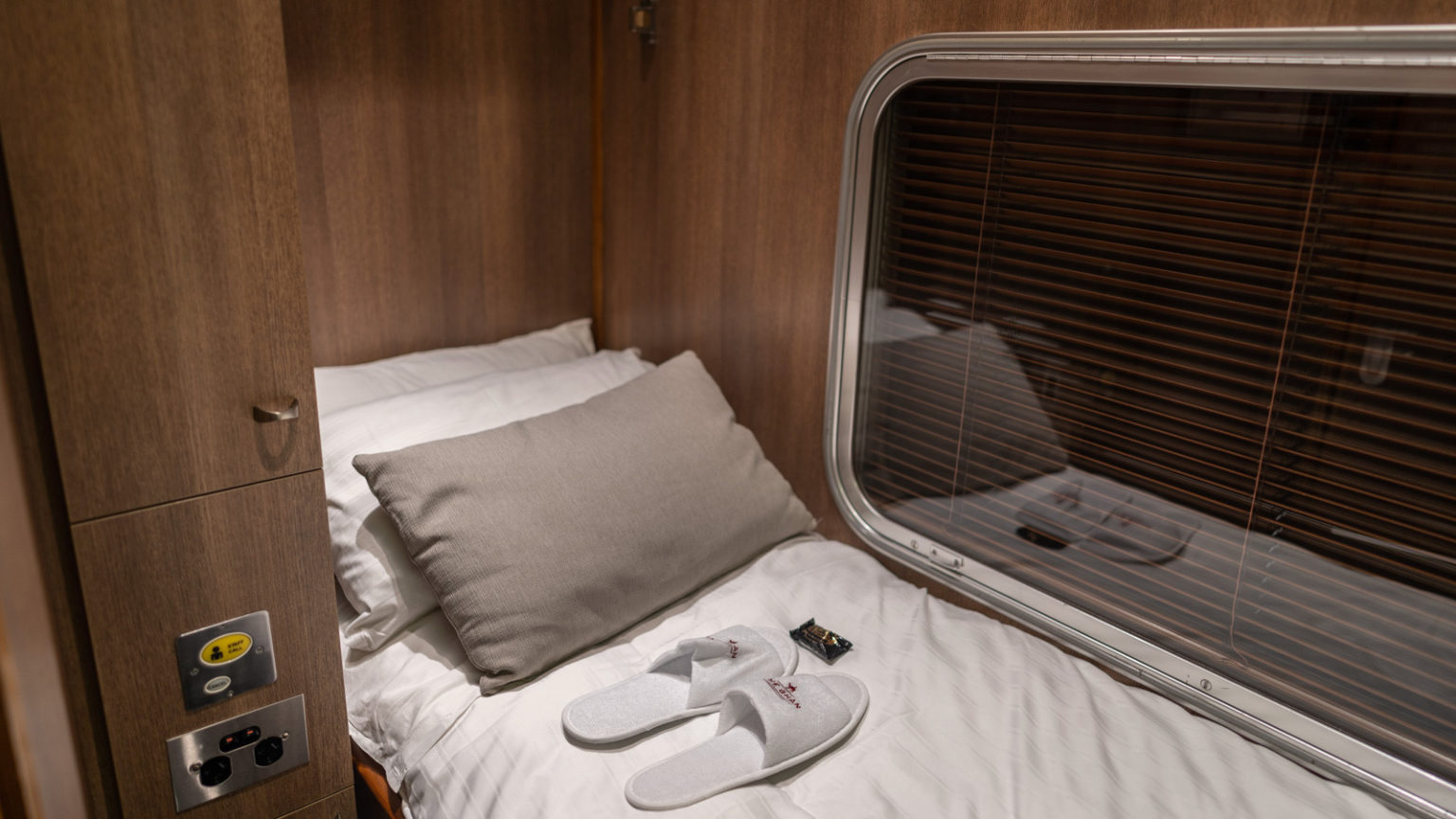 The Ghan: All-inclusive luxury from 285,000 Qantas Points - Point Hacks