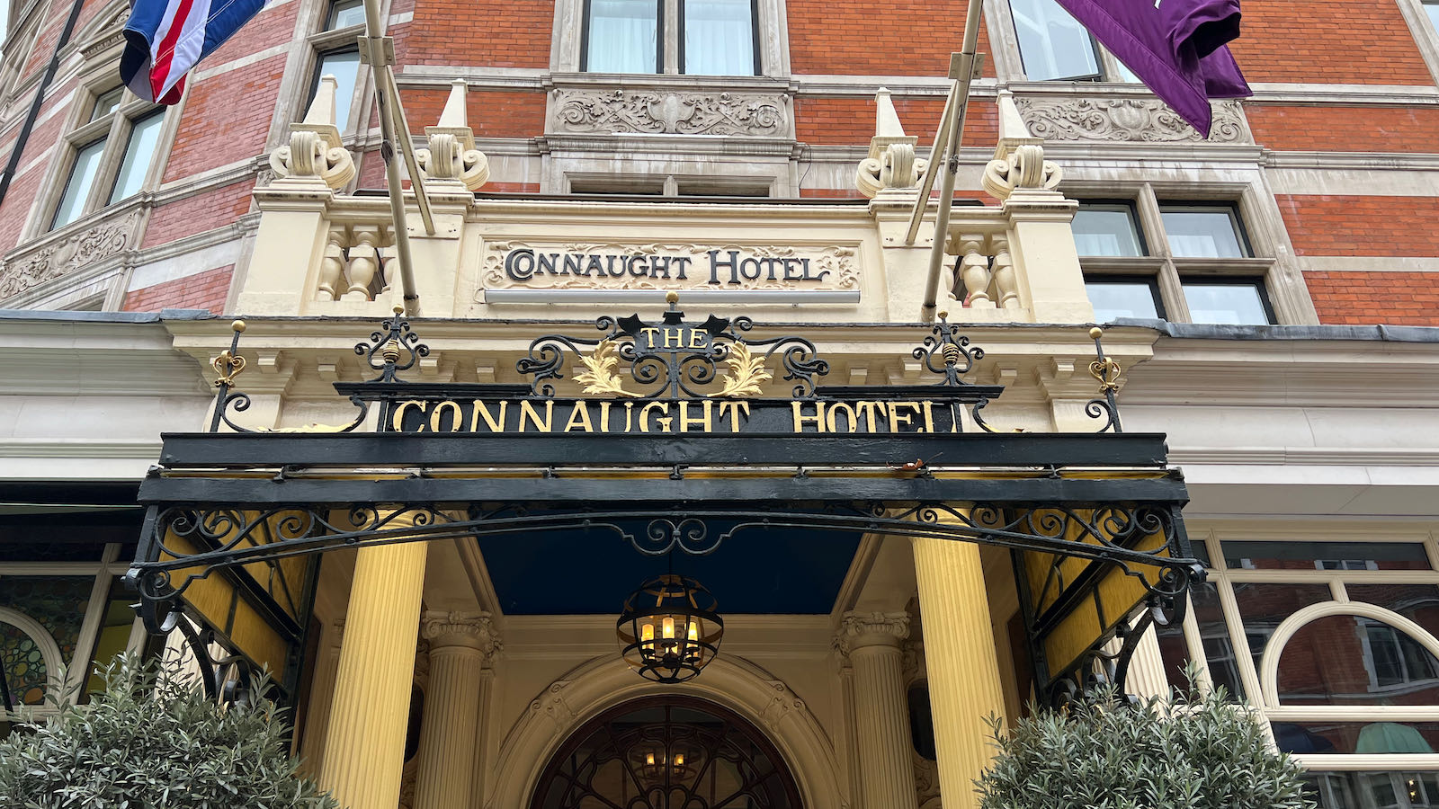 Experience world-class dining and drinking at London's The Connaught ...