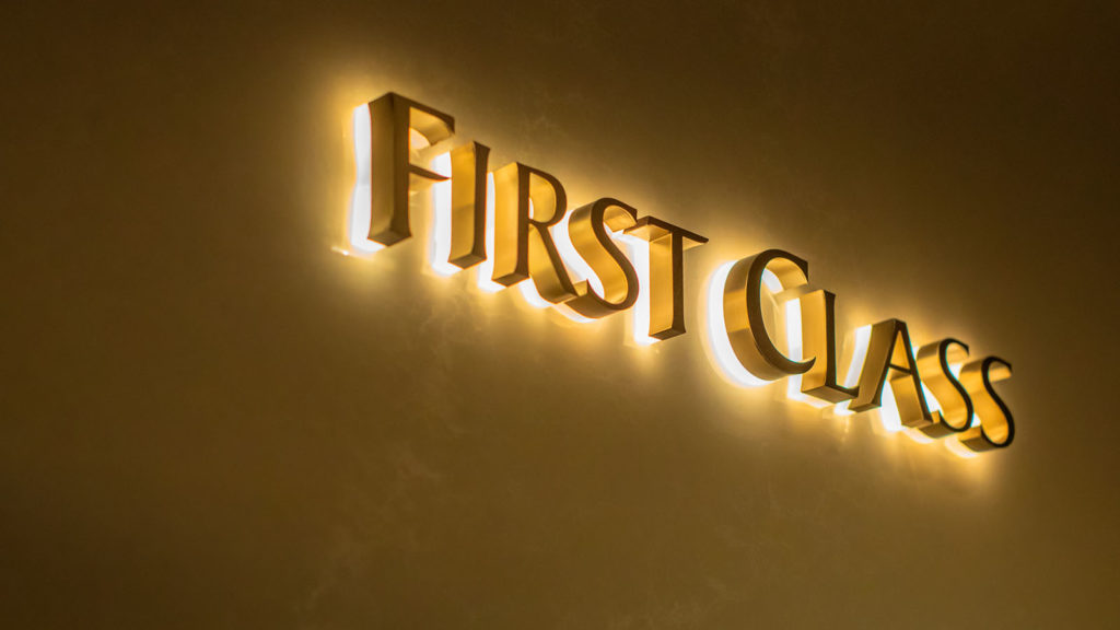 Singapore Airlines' SilverKris First Class Lounge, Changi - Point Hacks