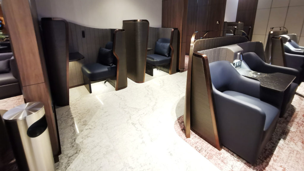 Singapore Airlines' SilverKris First Class Lounge, Changi - Point Hacks