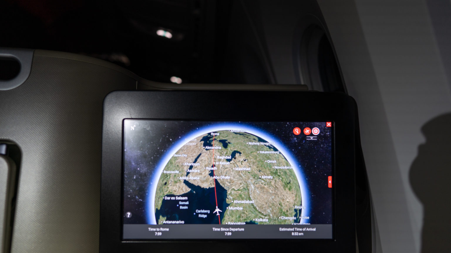 Review: Qantas Perth-Rome Boeing 787 Business Class - Point Hacks