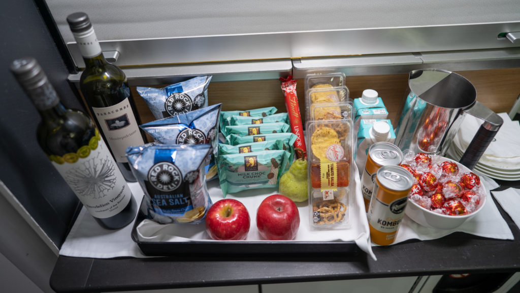 Review: Qantas Perth-Rome Boeing 787 Business Class - Point Hacks