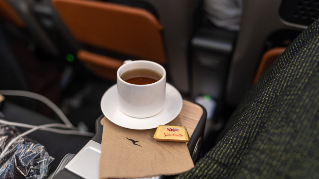 Review: Qantas Boeing 787 Premium Economy (Rome-Perth) - Point Hacks