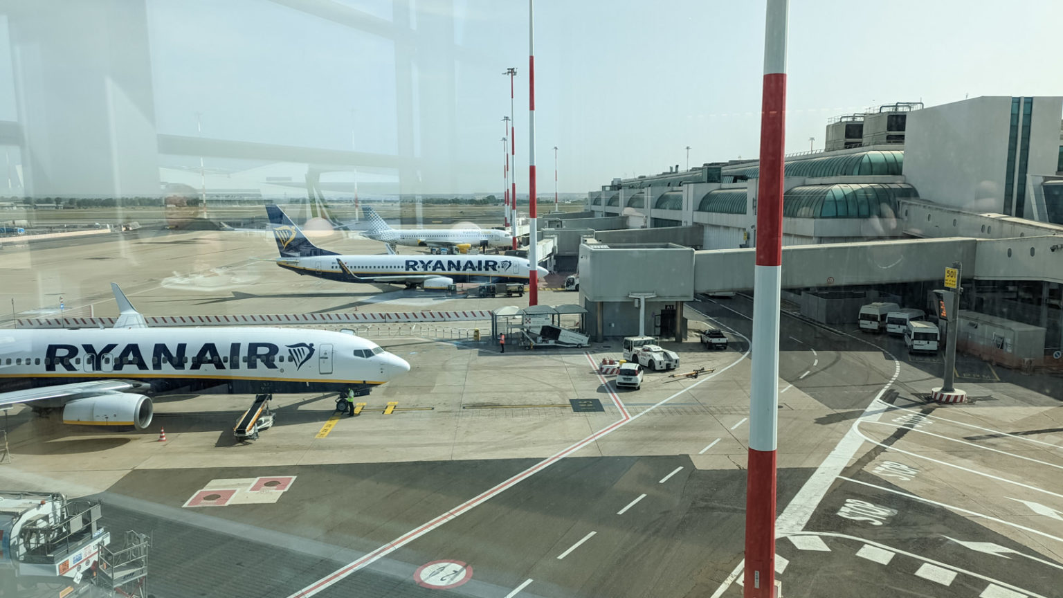 Review: British Airways Lounge, Rome - Point Hacks