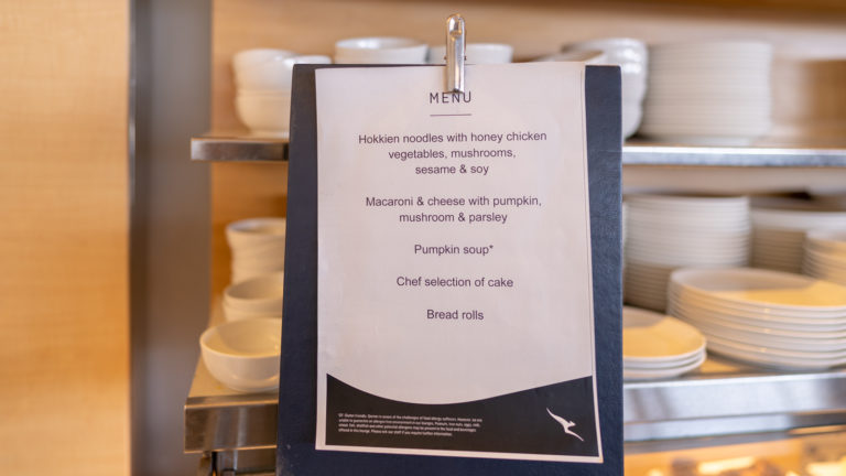 Review: Qantas International Business Lounge, Sydney - Point Hacks