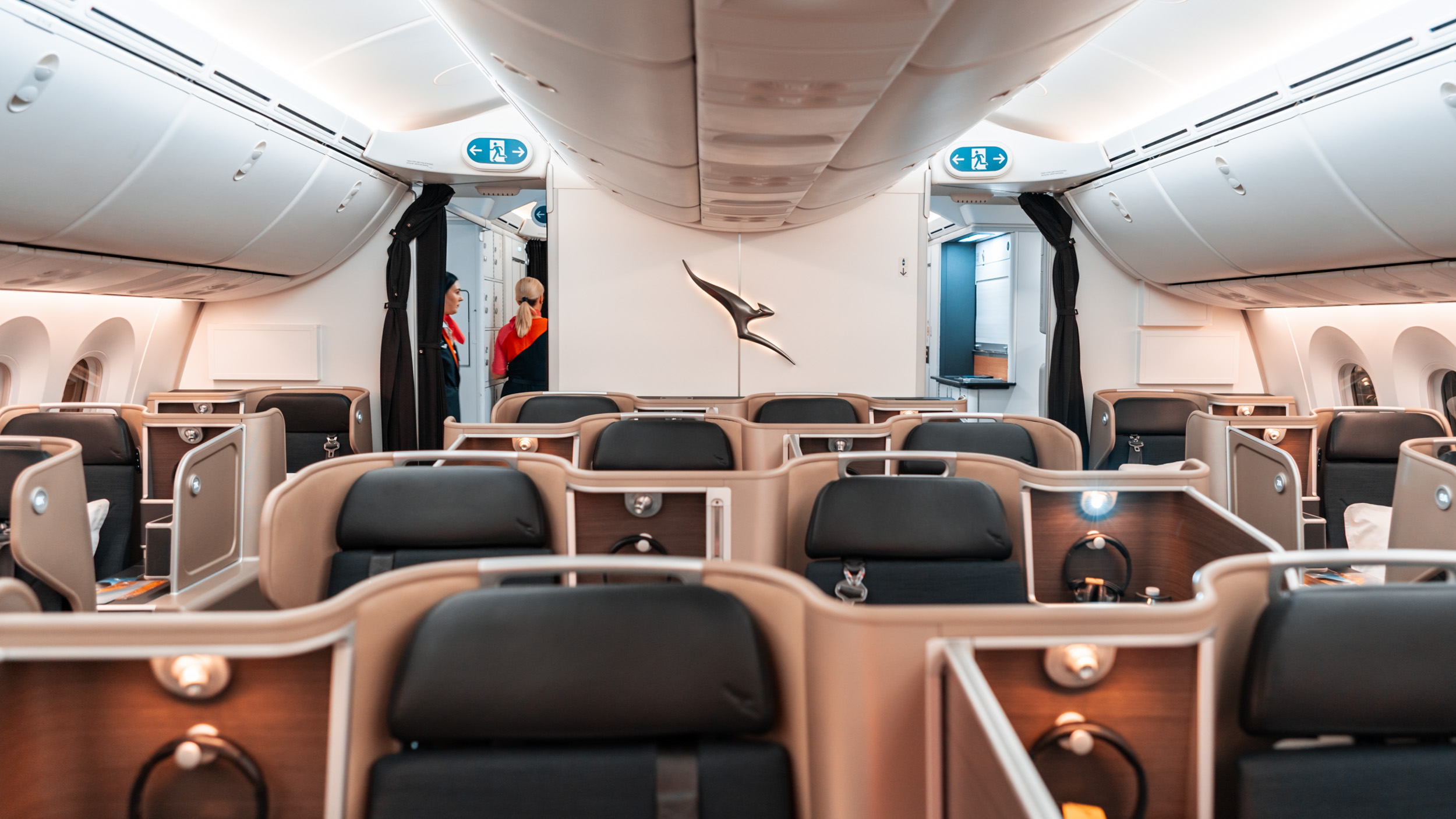 Non-stop to Rome in Qantas Business Class from $435 - Point Hacks