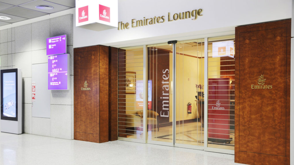 Emirates lounge access guide for Qantas flyers - Point Hacks