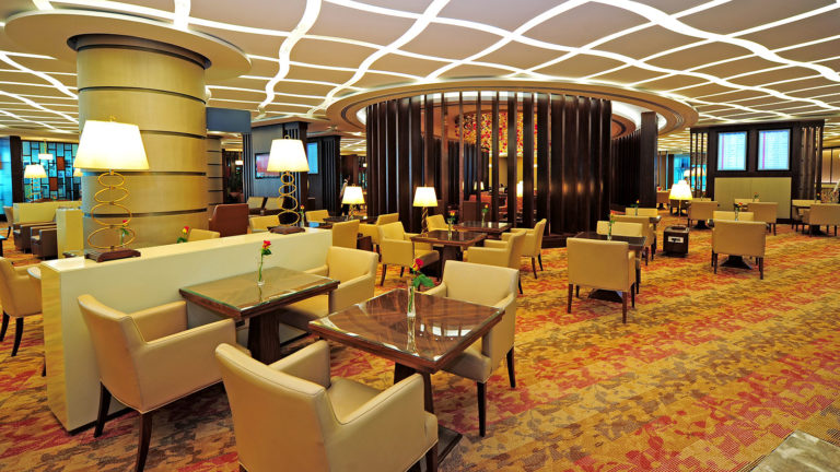 Emirates lounge access guide for Qantas flyers - Point Hacks