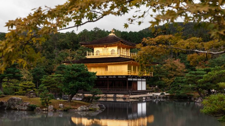 The top 10 most famous landmarks in Japan - Point Hacks