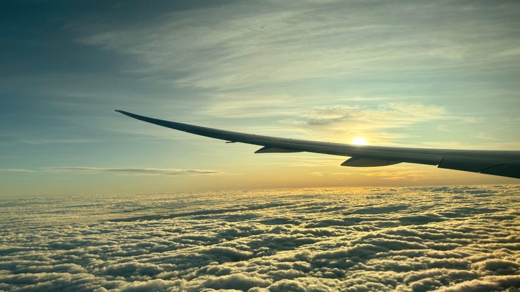 Soar to the spectacular South Pole on Qantas Points - Point Hacks
