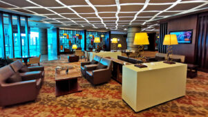 Review: Emirates First Class Lounge, Dubai T3, Concourse A - Point Hacks