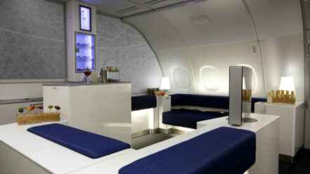 Which airlines have the best onboard bars? - Point Hacks