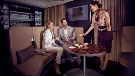 Which airlines have the best onboard bars? - Point Hacks
