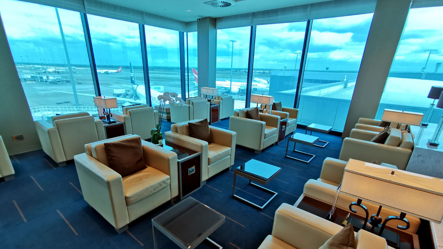 Review: Emirates Lounge, Melbourne - Point Hacks