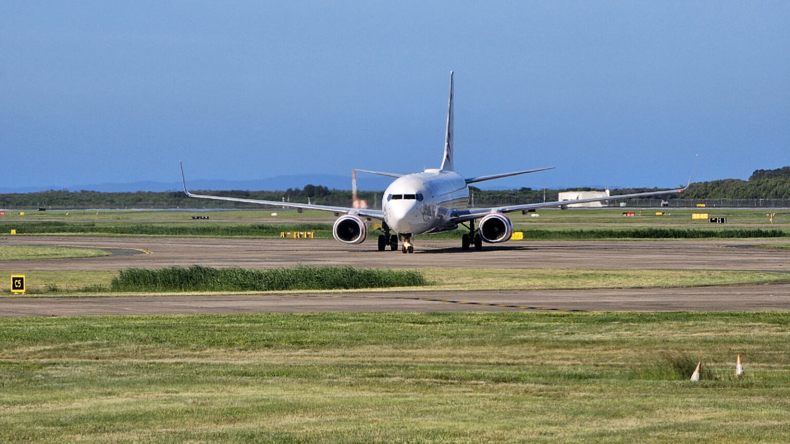 How I moved house by Boeing 737 - Point Hacks