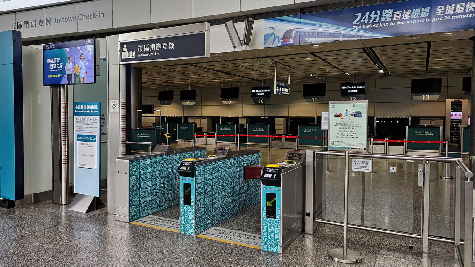 Breeze past the airport queues with Hong Kong In-Town Check-In - Point ...