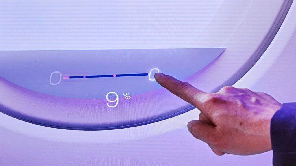 Airbus unveils the latest version of its 'Airspace' passenger cabin ...