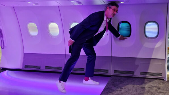 Airbus unveils the latest version of its 'Airspace' passenger cabin ...