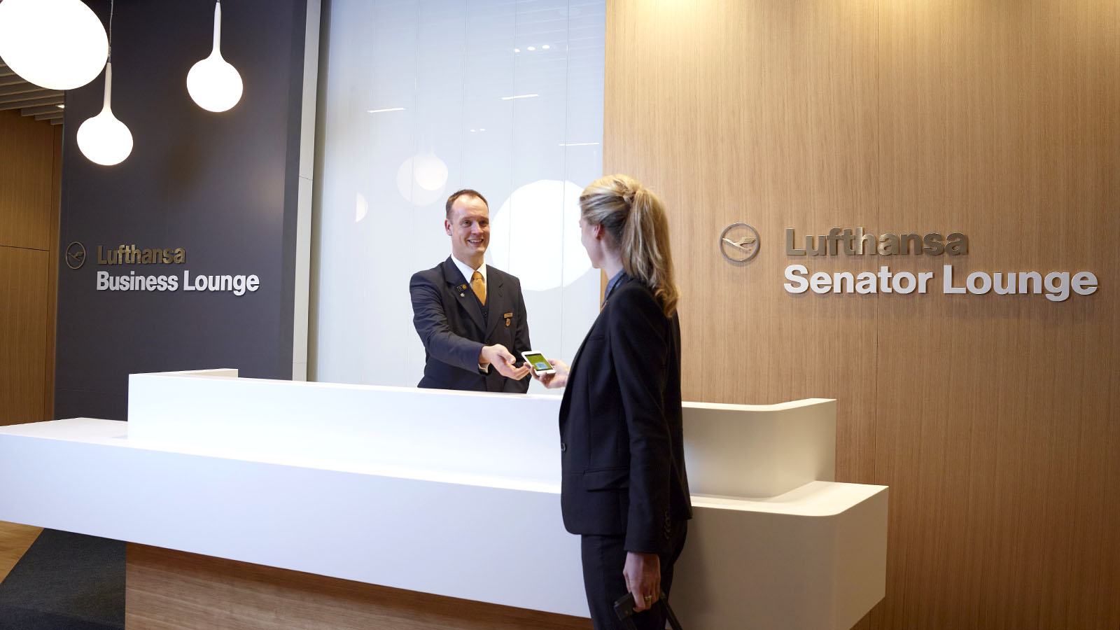 Lufthansa Business & Senator Lounge access for Amex cards - Point Hacks