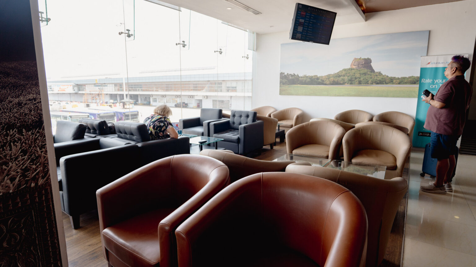 Review: SriLankan Airlines Serendib Lounge, Colombo - Point Hacks