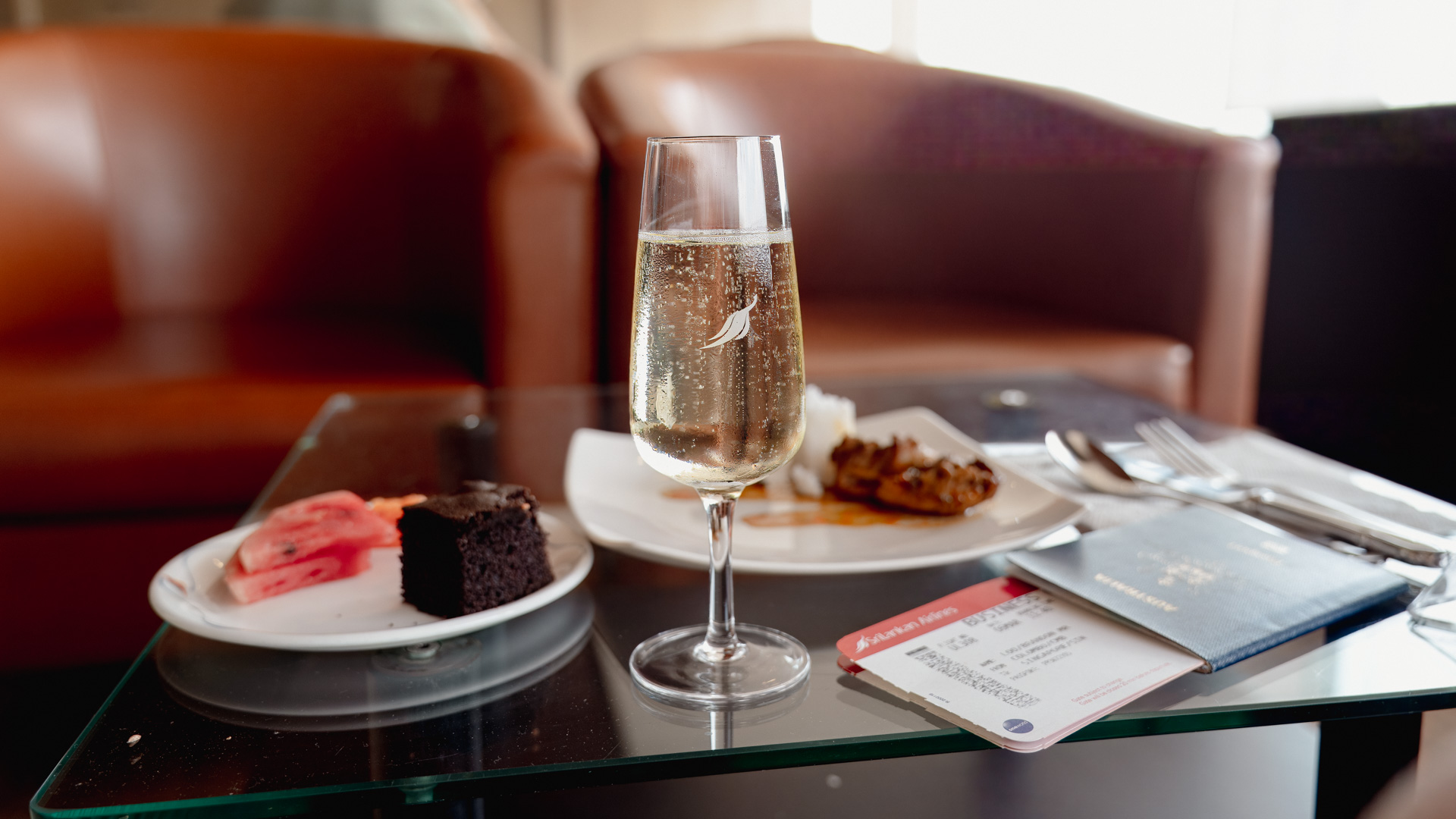 Review: SriLankan Airlines Serendib Lounge, Colombo - Point Hacks