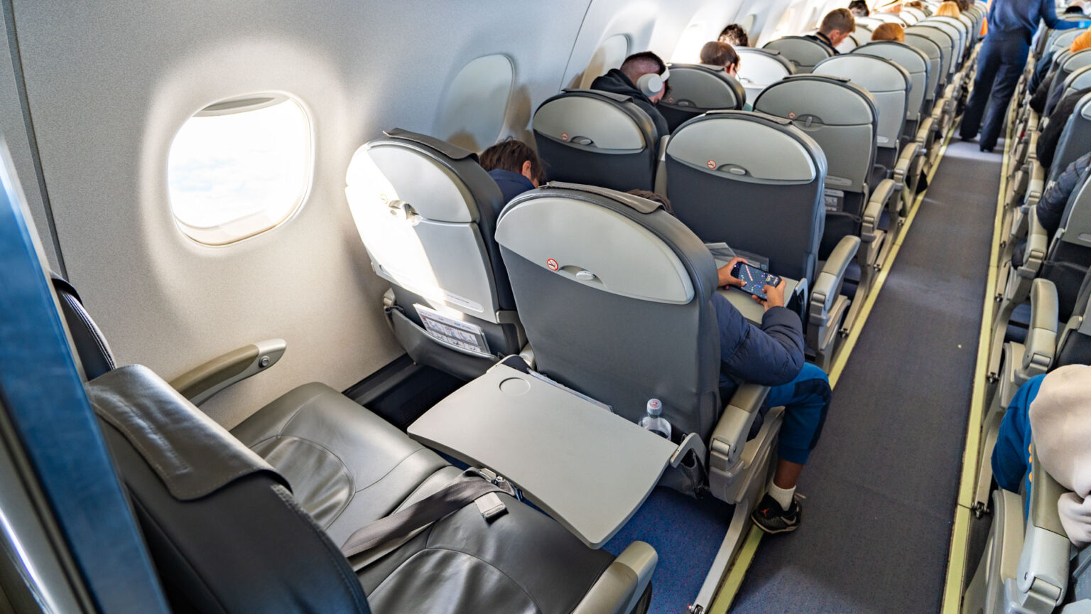 Rex NJE Embraer E190 Economy (Perth - Adelaide) - Point Hacks