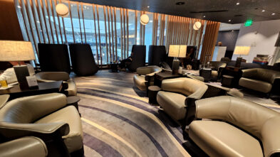 Review: American Airlines Embraer E175 Economy (Denver – LAX) - Point Hacks