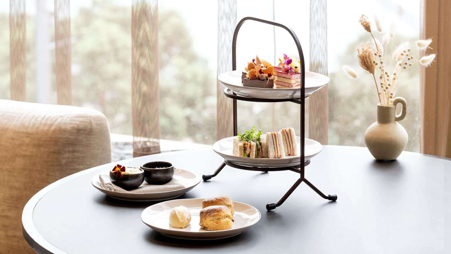 InterContinental Auckland debuts swish new Club Lounge - Point Hacks