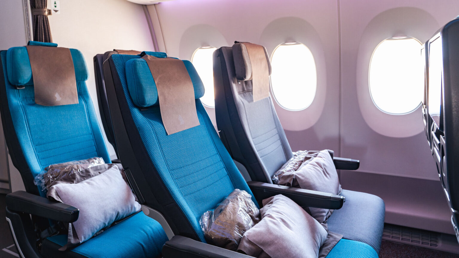 REVIEW: Singapore Airlines Economy to Europe (Perth – London) - Point Hacks