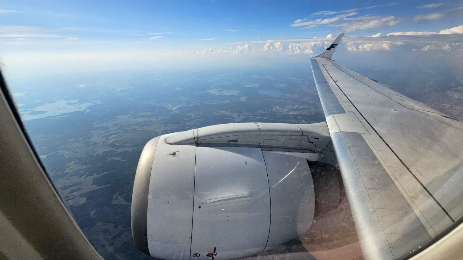 Review: Finnair Embraer E190 Economy Class (Helsinki-Hamburg) - Point Hacks