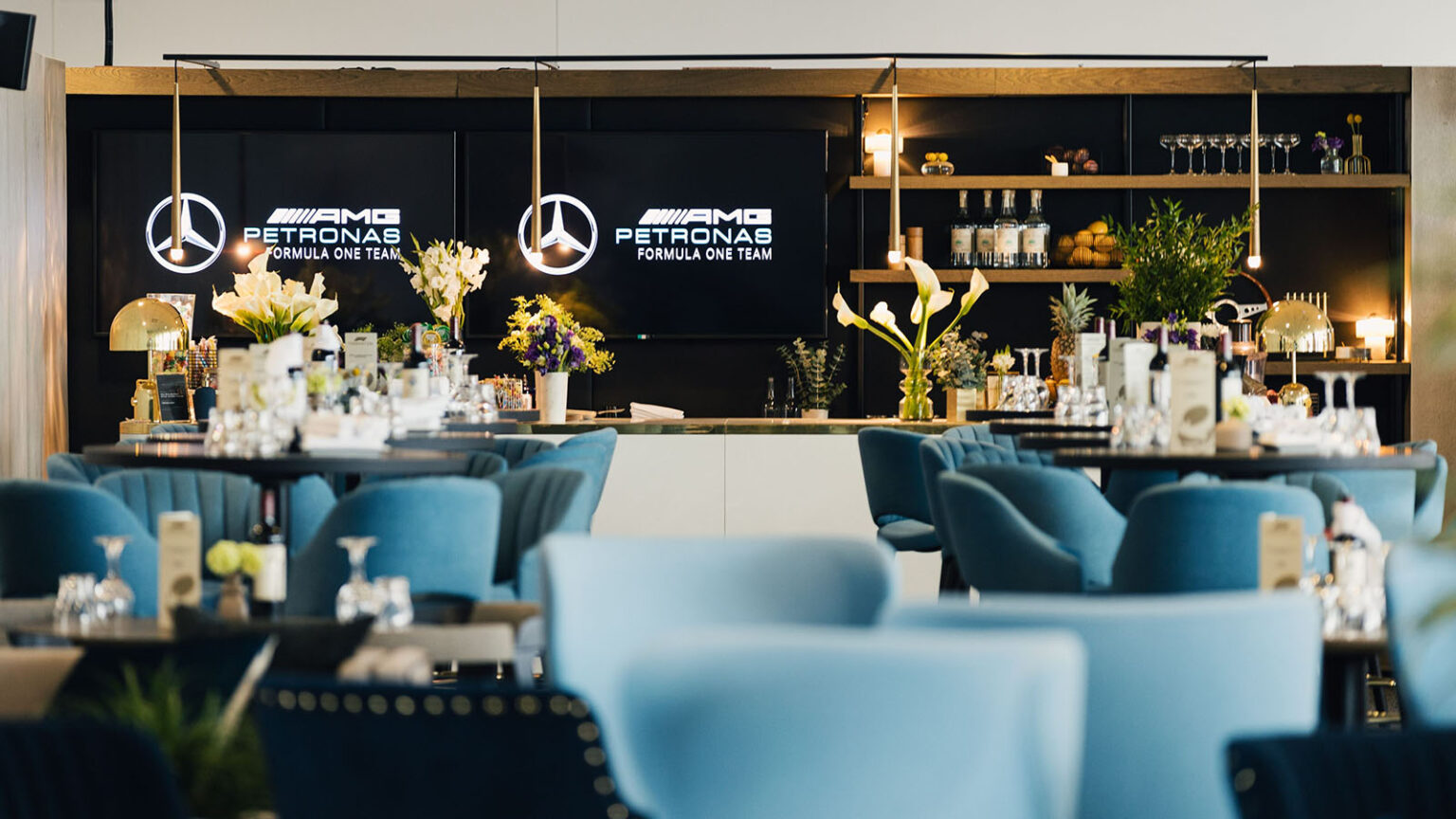 Marriott Bonvoy Moments: use points for the F1 Paddock Club - Point Hacks