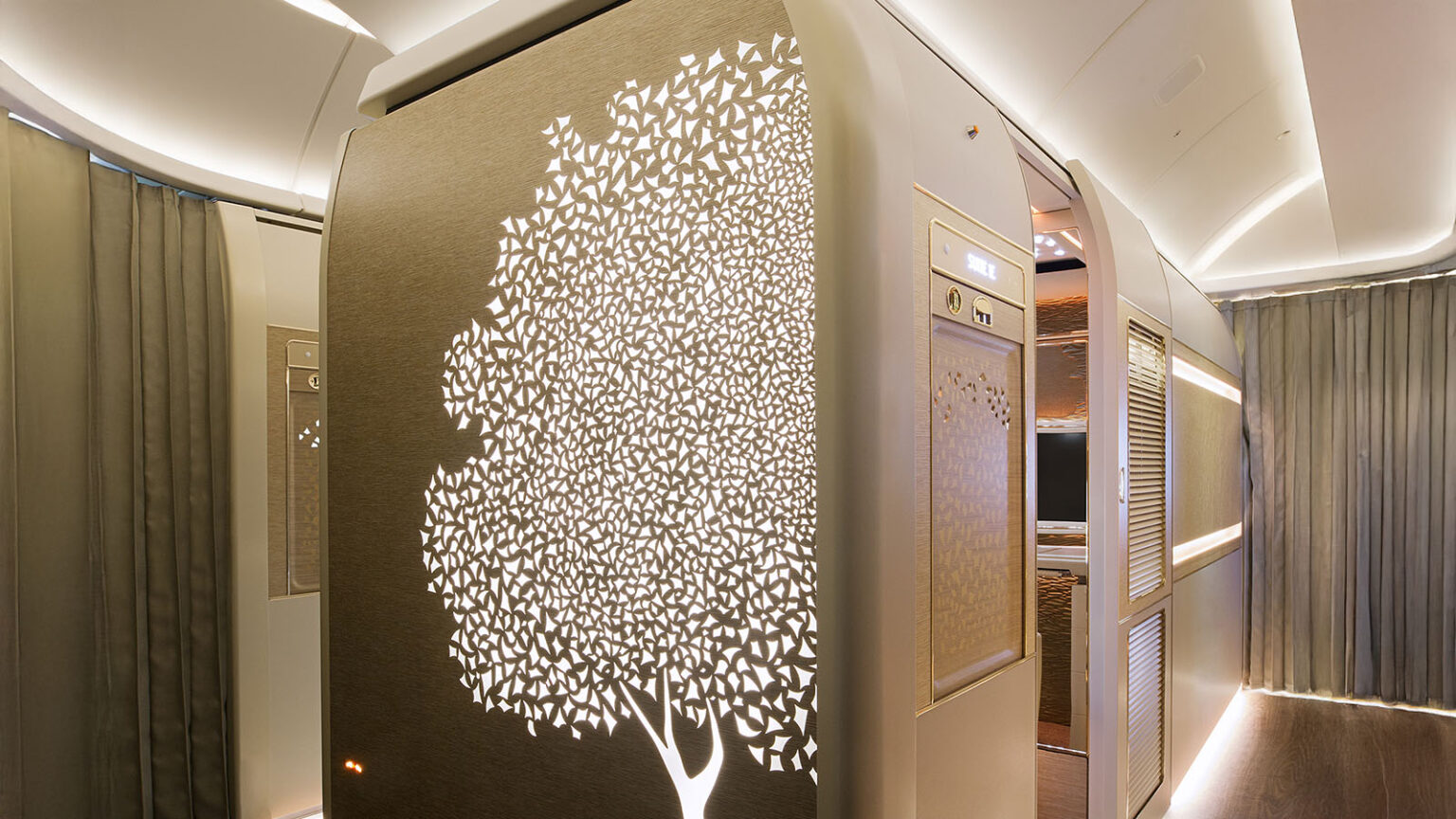 The five best First Class suites flying from Australia - Point Hacks