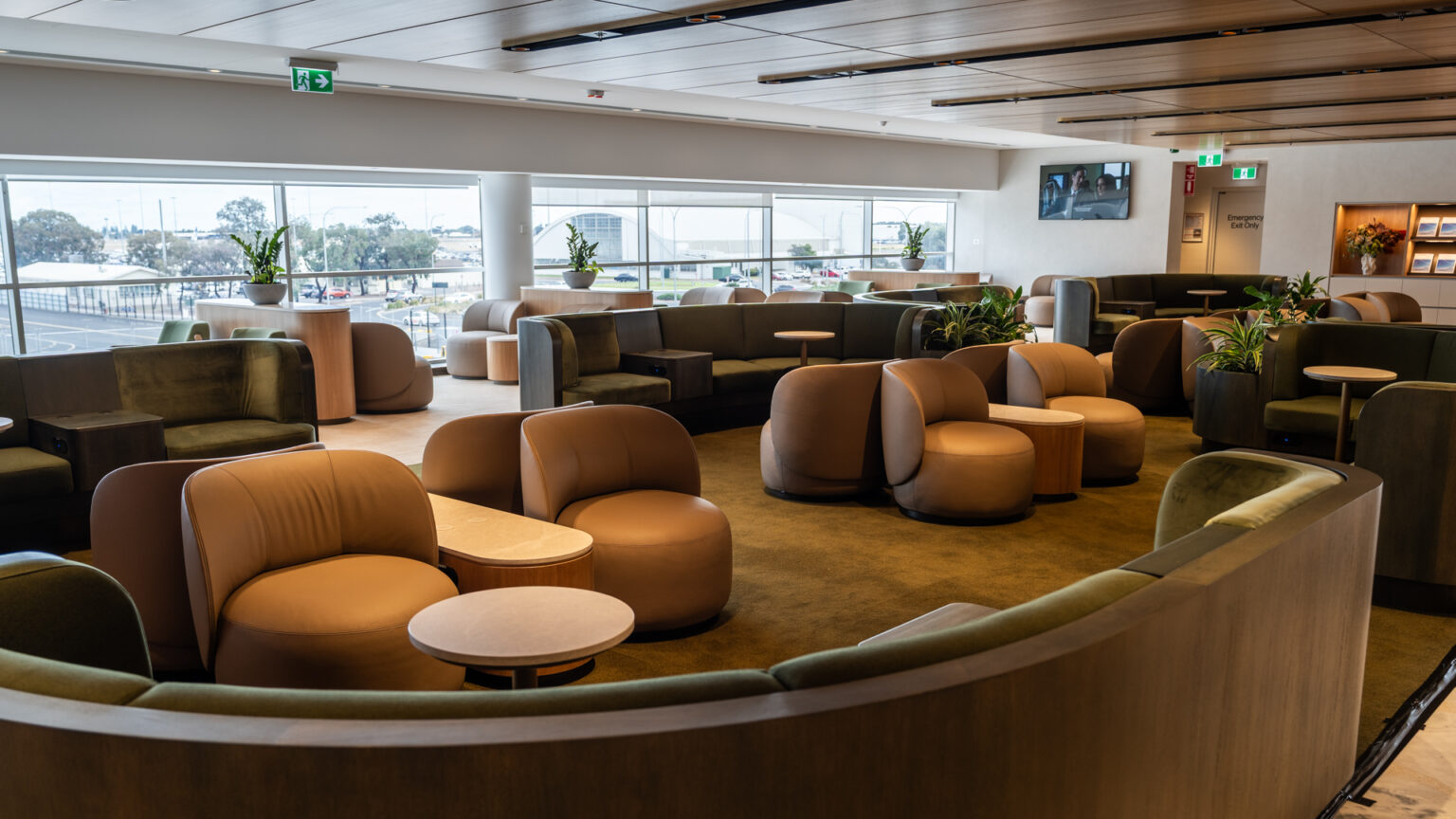 First look: Qantas Domestic Business Lounge, Adelaide - Point Hacks