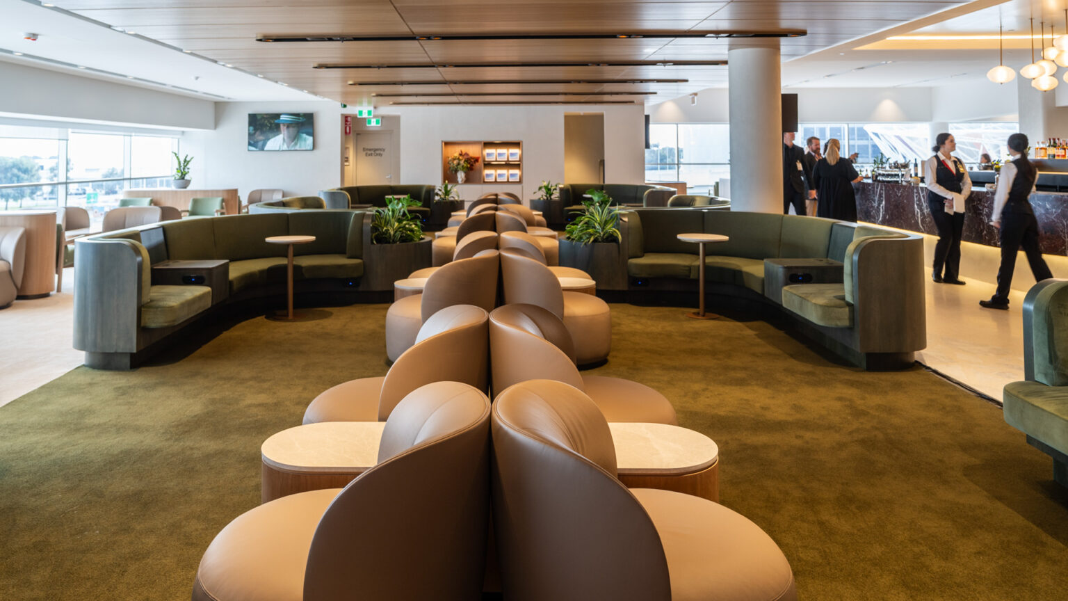 First look: Qantas Domestic Business Lounge, Adelaide - Point Hacks