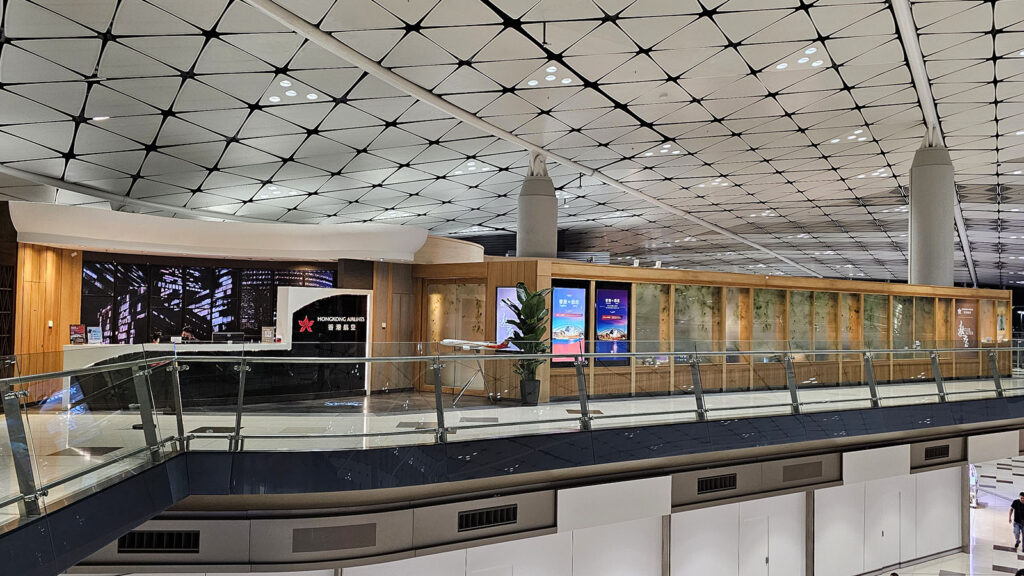 Review: Hong Kong Airlines Club Autus Lounge, Hong Kong - Point Hacks