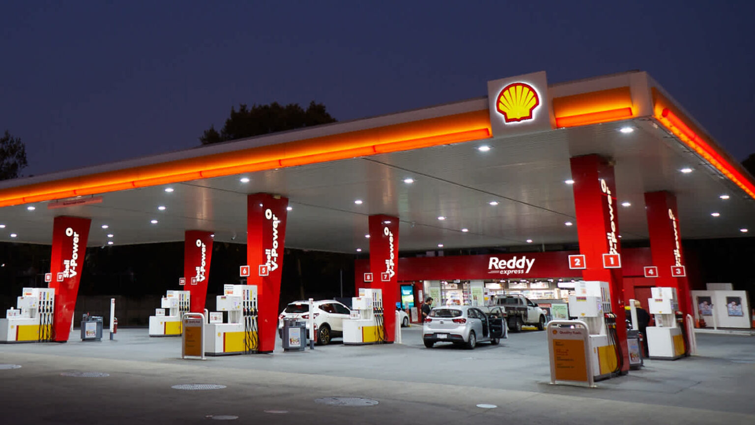 How to save money on fuel while still earning points in 2026 - Point Hacks